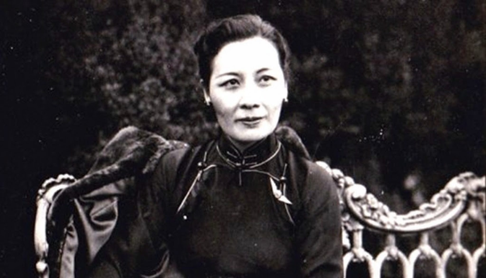 Fleurs et paysages de Soong May-ling – Tiandi